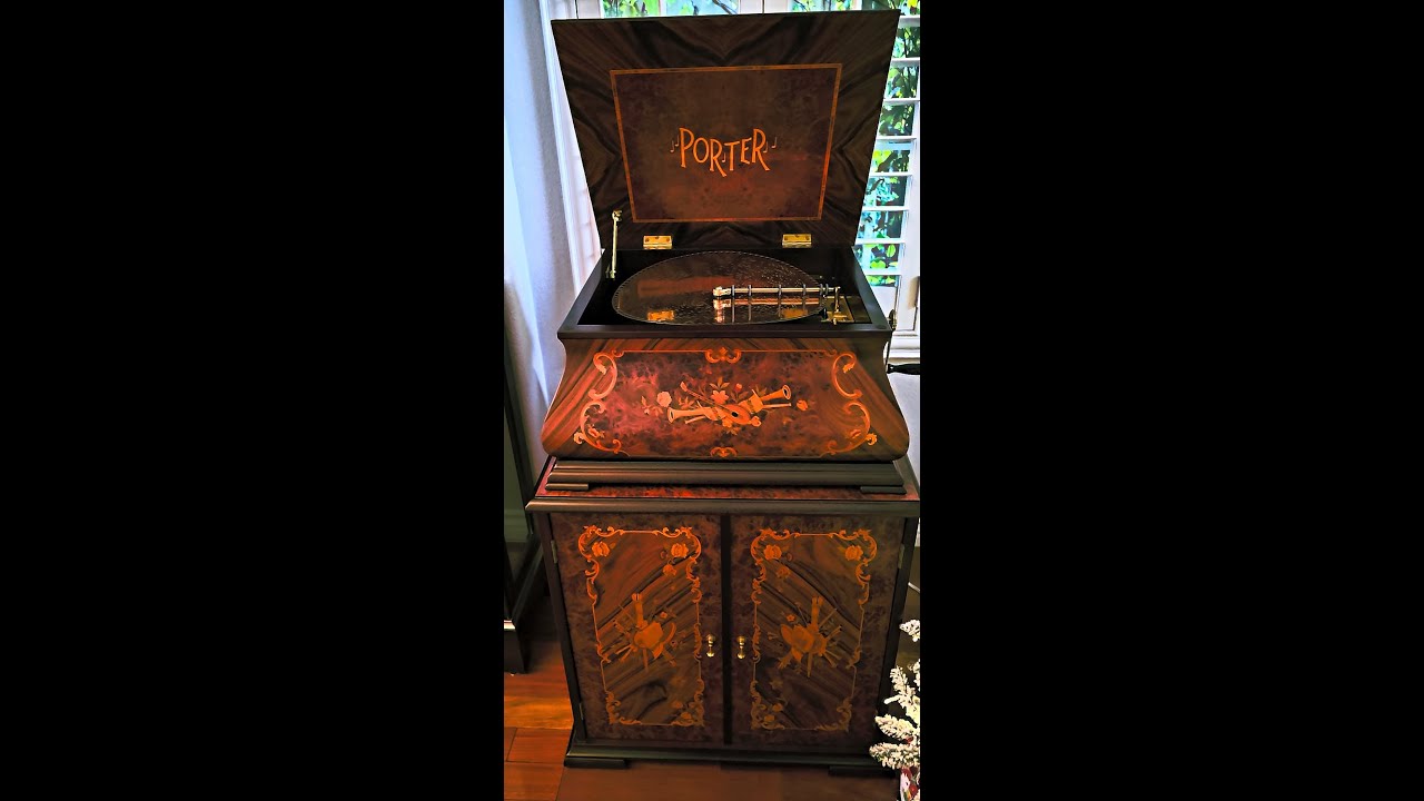 It's Beginning to Look a Lot Like Christmas, Porter Music Box - YouTube