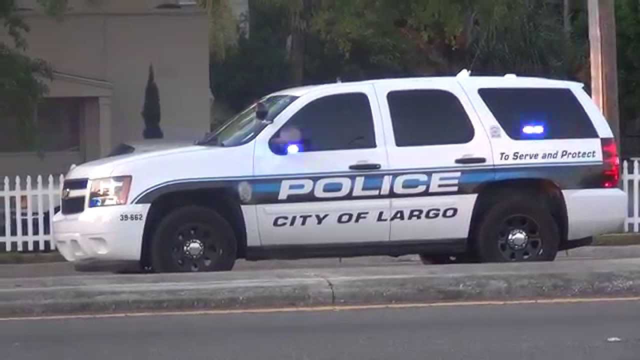 New Largo Police Suv With LED Lights - YouTube