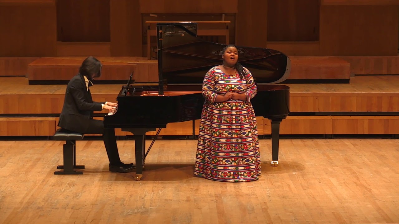 'Uyephi Na' from Haya Mntwan' Omkhulu (HRH Princess Magogo ...