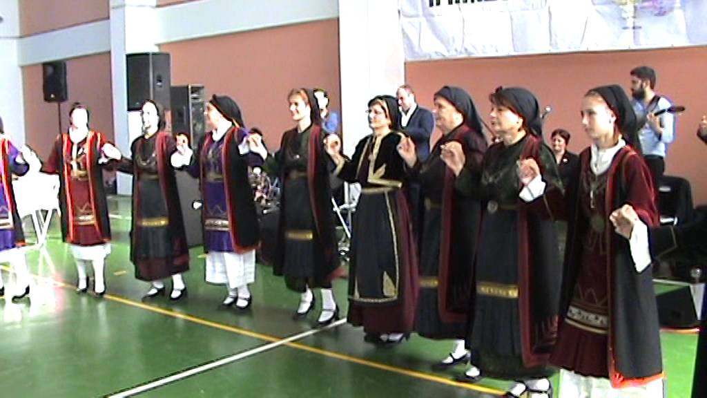 ΧΟΡΟΣ ΚΑΡΑΠΑΤΑΚΙ ΣΥΛΛΟΓΟΣ ΗΠΕΙΡΩΤΩΝ ΓΛΥΦΑΔΑΣ ''Η ΠΙΝΔΟΣ'' - YouTube