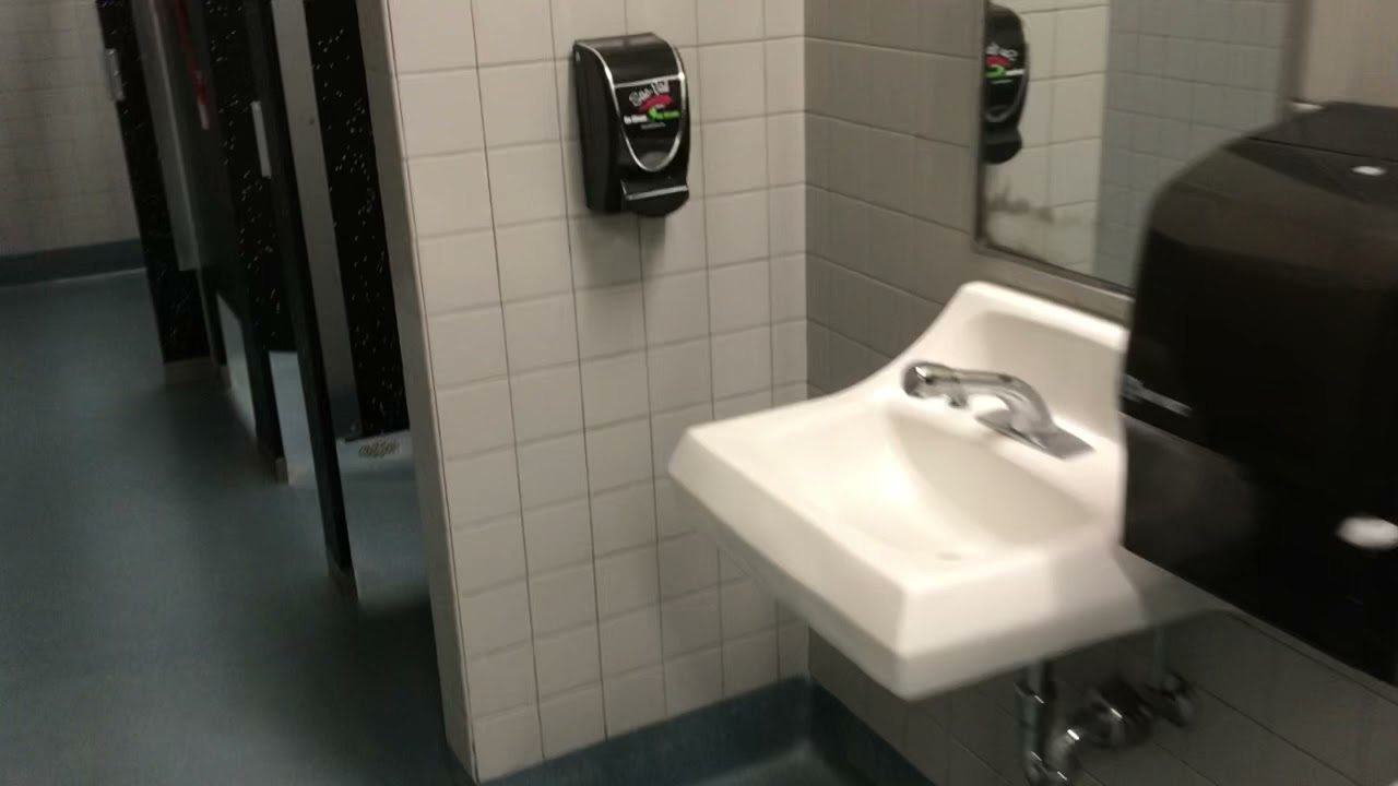 My middle school 441 and 442 girls and boys restrooms - YouTube