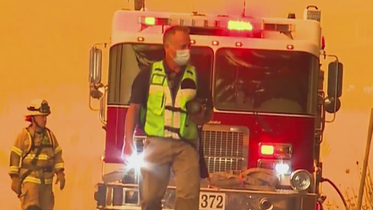 Lew's Drive-In ramps up relief efforts for firefighters - YouTube