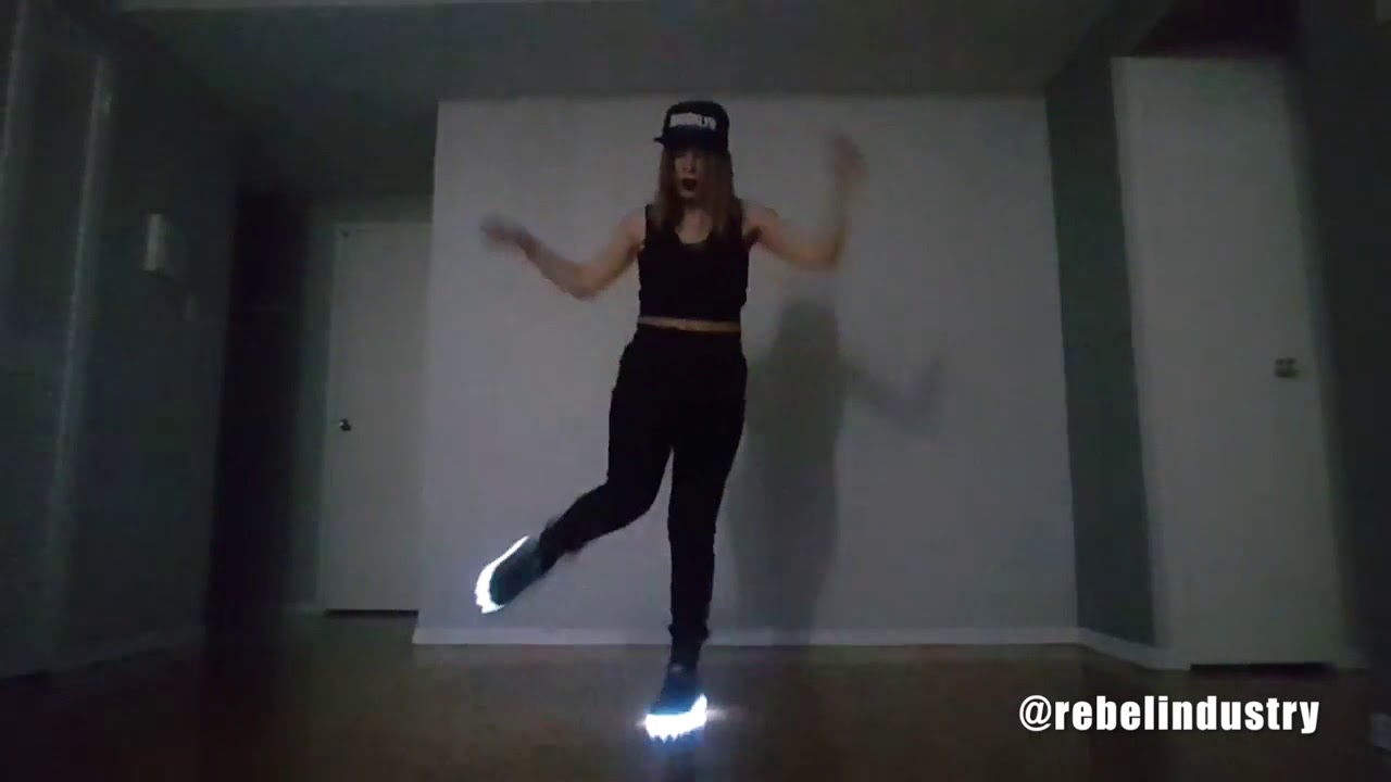 𝐇ow 𝐭o 𝐒huffle 𝐃ance | Omen huffle - YouTube