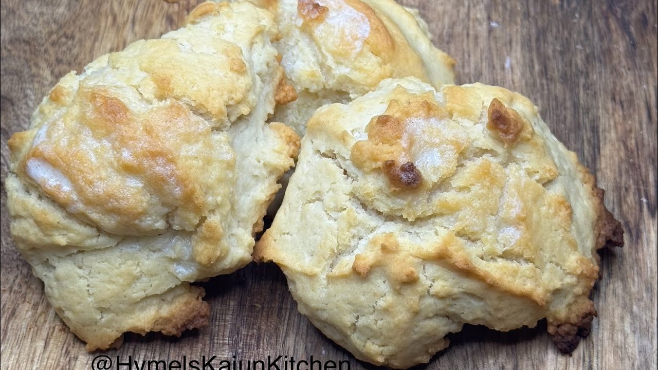 3 ingredient Cat Head Biscuits - YouTube