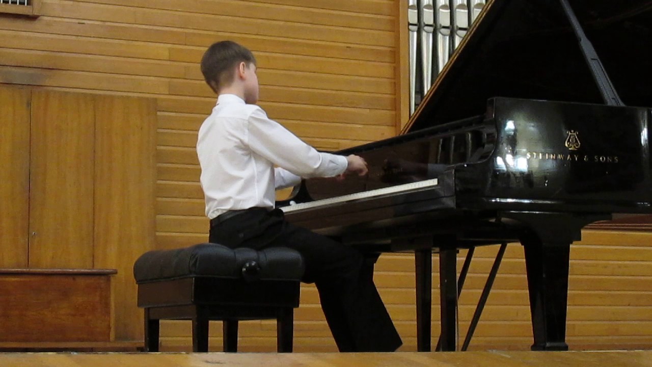 Denis Pashkov 12yo plays Rachmaninoff Etude-tableau Op.33 No.8 in G minor - YouTube