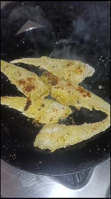 Viral fish fry recipe #fish #fry #food #youtubeshorts #reels #tranding ...