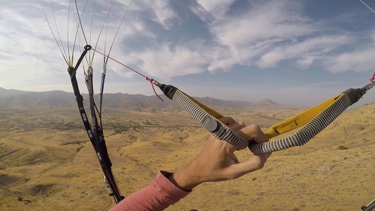 Soaring in light winds in advance iota - YouTube