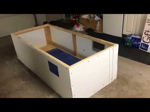 Custom homeless sleeping box - YouTube