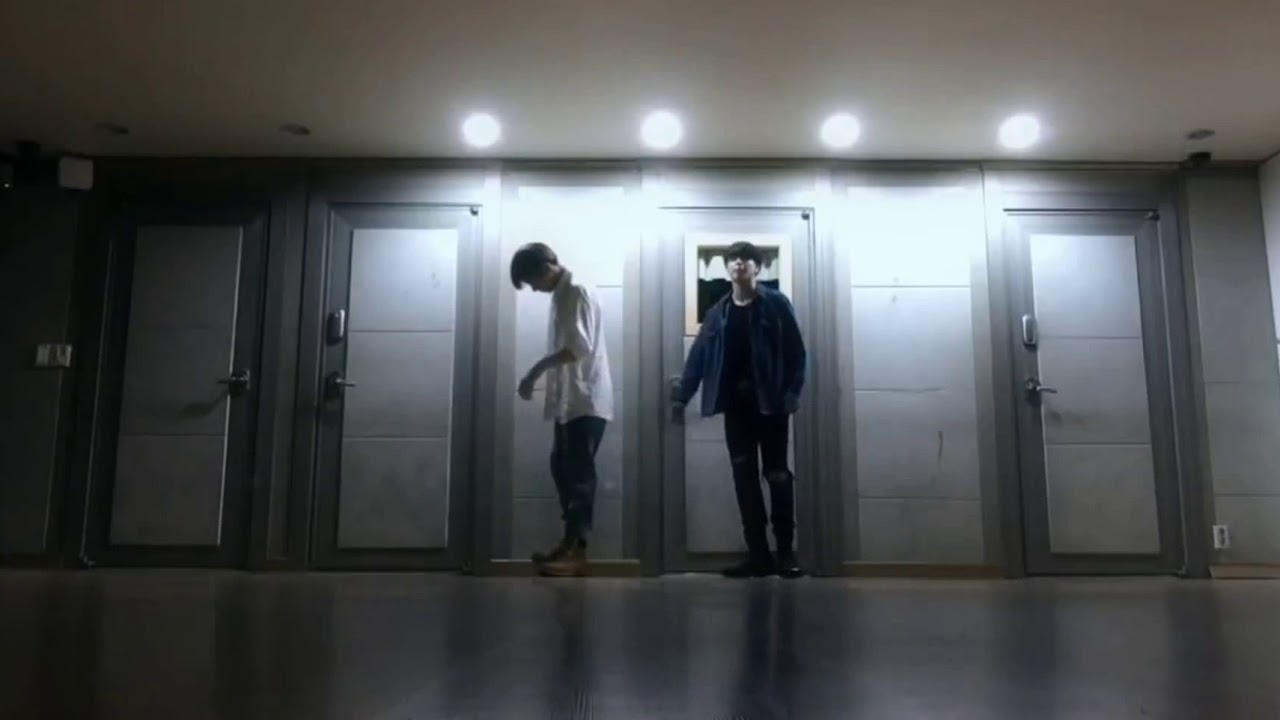 Jimin & Jungkook Rocking DANCE (TU HI RE ROBOT 2.0) BTS.🔥🔥🔥🔥Fan made ...