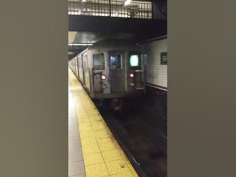 Brooklyn Bronx Bound R62A R142 R142A 4 5 6 trains action at Brooklyn Bridge - YouTube