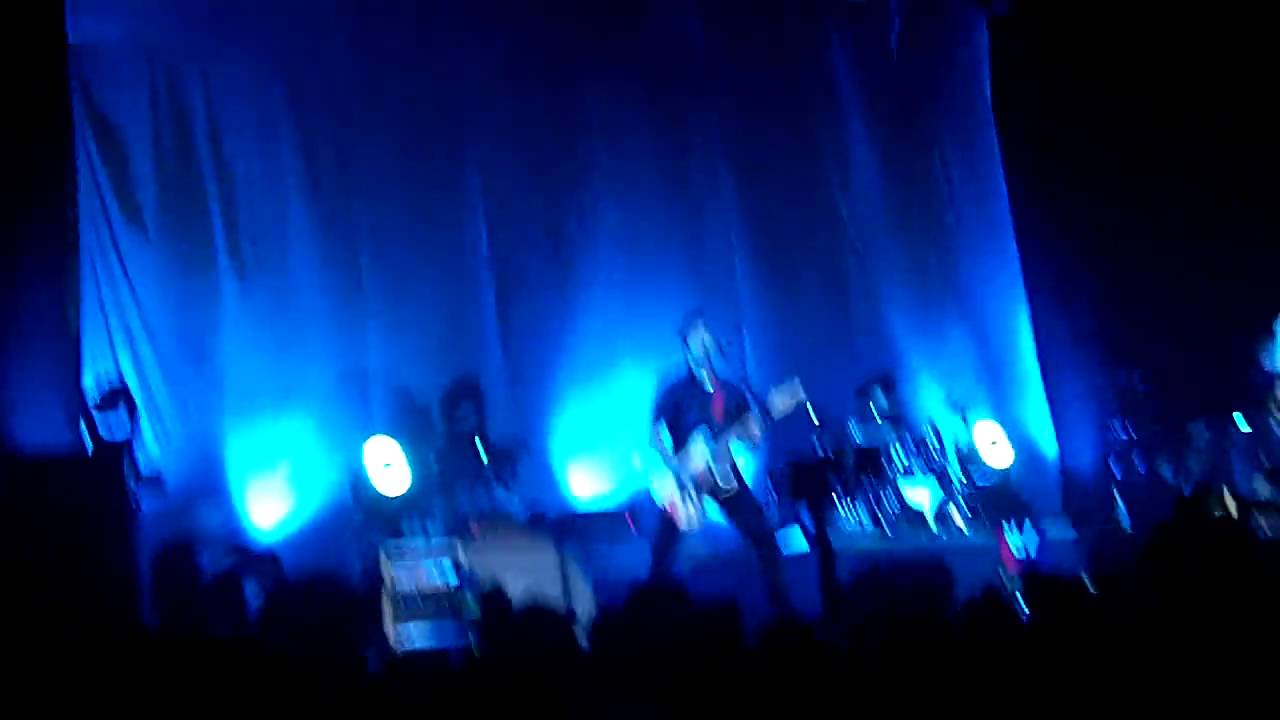 Billy Talent playing River Below march 28 2010 - YouTube