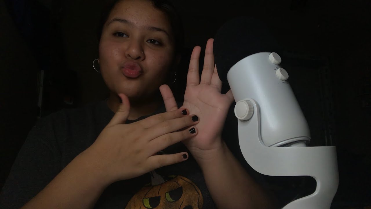 asmr | relaxing hand movements ♡ - YouTube