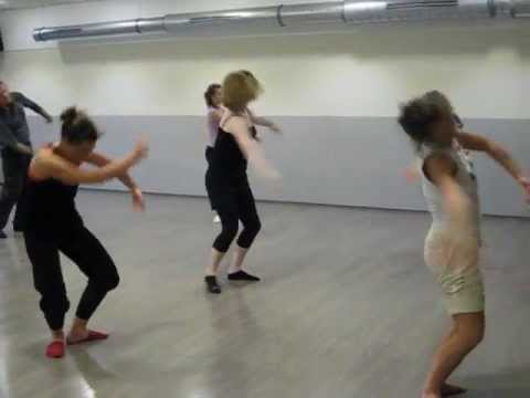 plies in jazz class II - YouTube