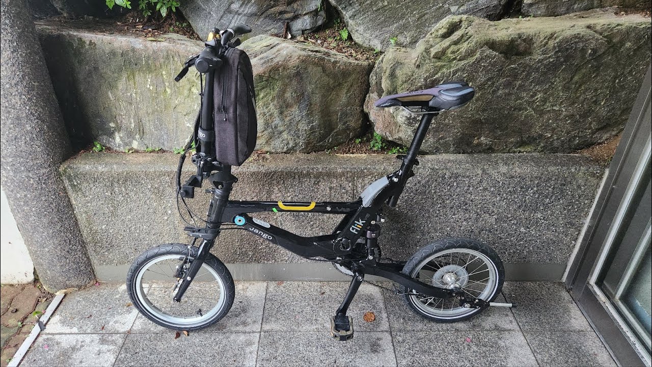 Bike Commute on Jango Flik 장고 플릭으로 출근 2 - YouTube
