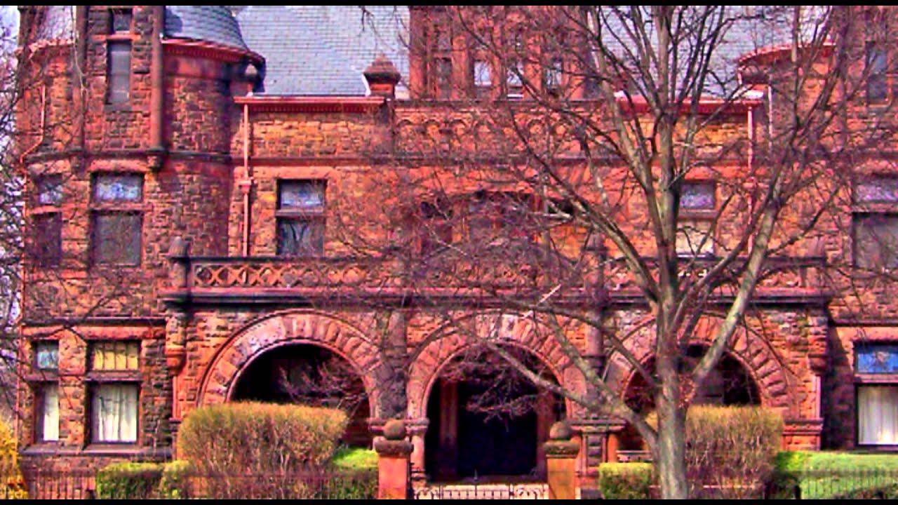 The Haunted Palace by Edgar Allan Poe - YouTube