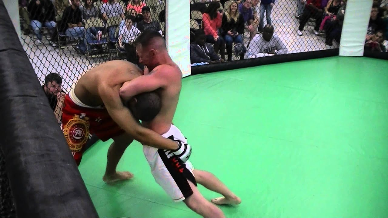 Harold Wilson Takes on Shawn Board MMA Fight - YouTube