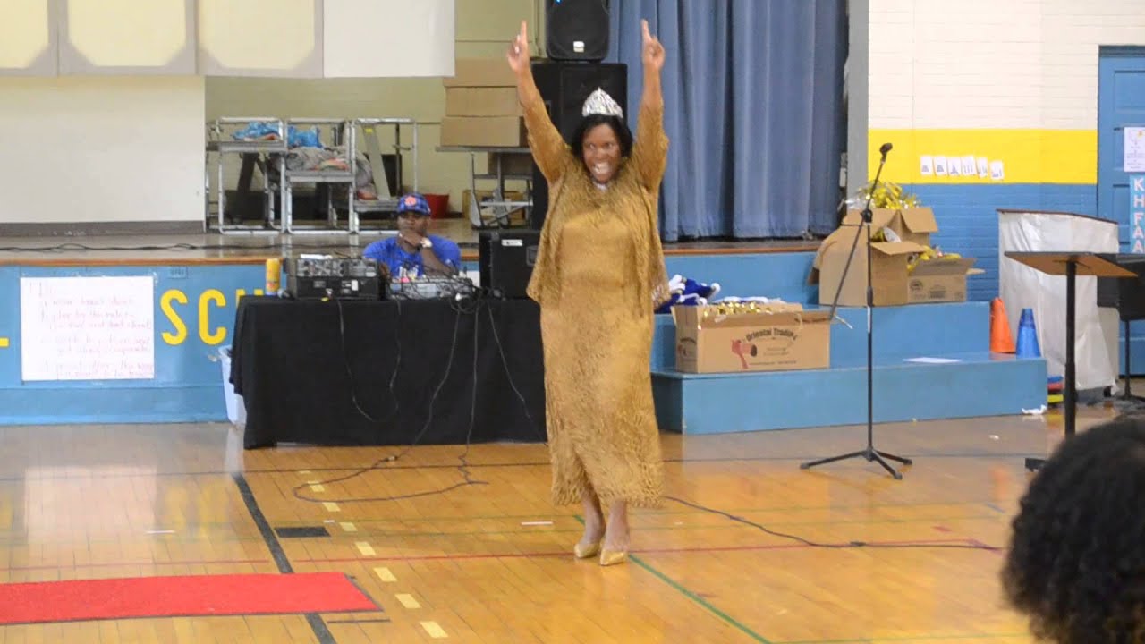 Principal Crystal Isom@ Central Elem. 5-23-14 (c) 2014 ARR to & Video ...