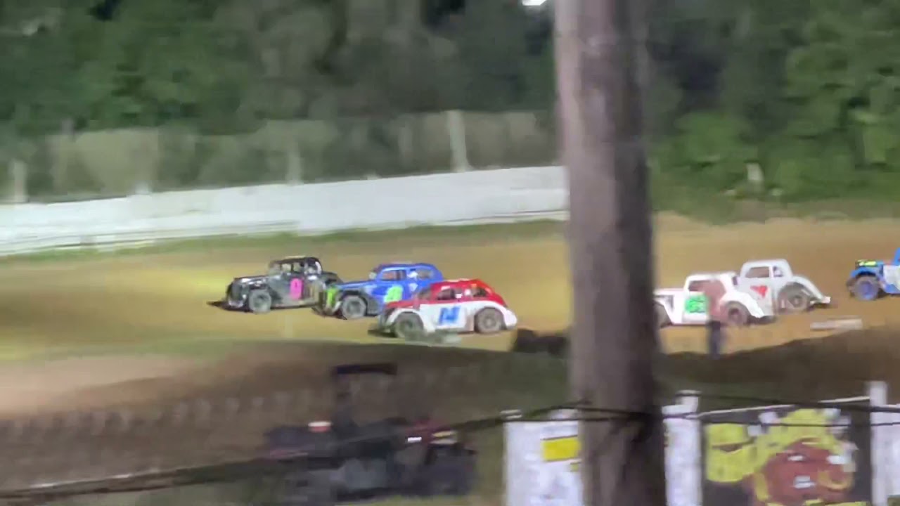 Marion County Speedway The Bullring Legend heat race Jarrett Wagman P1 ...