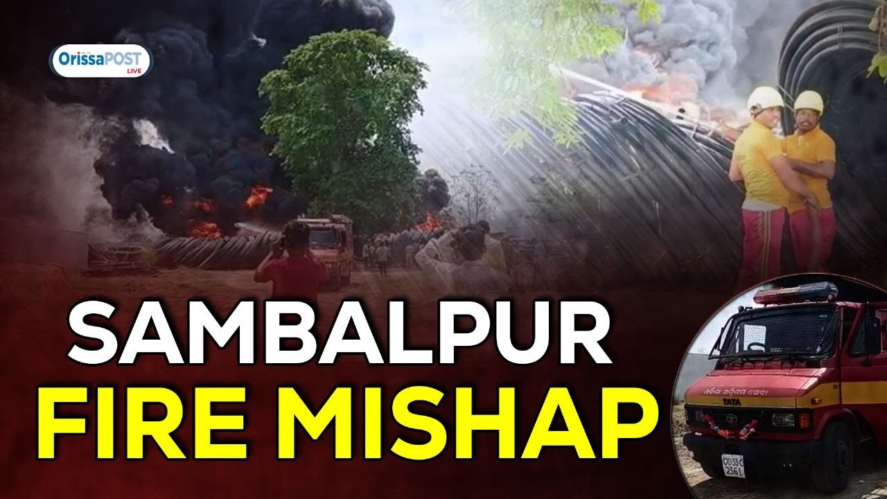 Terrible fire breaks out at plastic pipe warehouse - YouTube