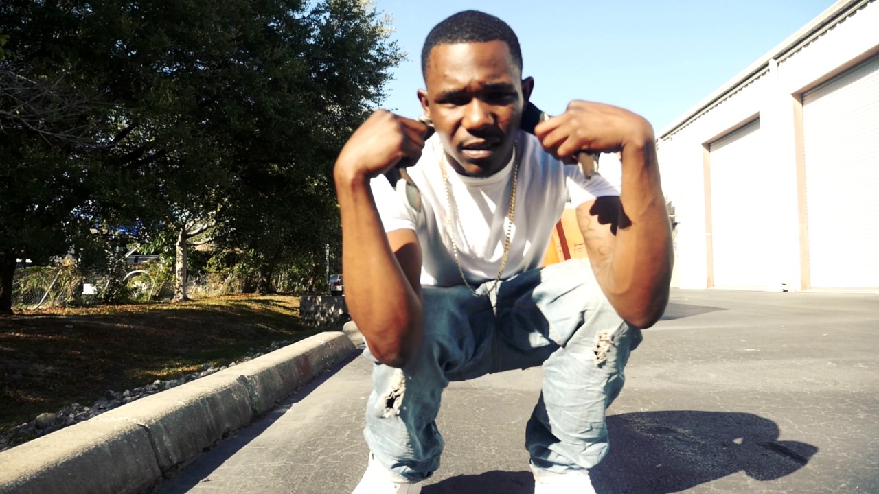 Driz 1k - Hit A Lick (Official Video) - YouTube