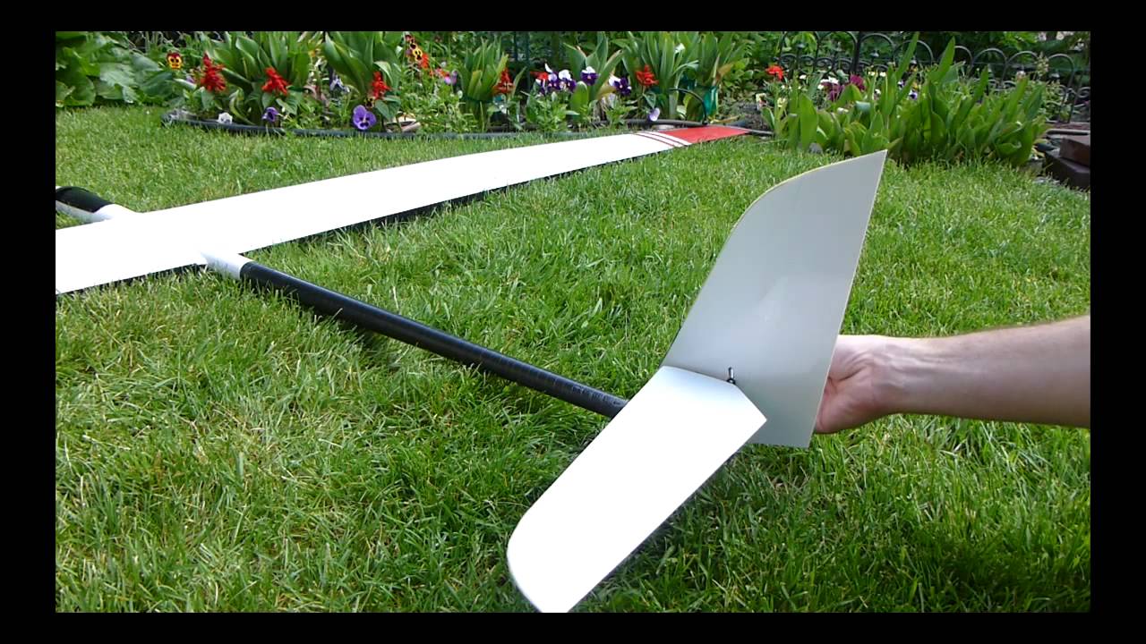 Fully Flying Tail Mounted in FIn - YouTube