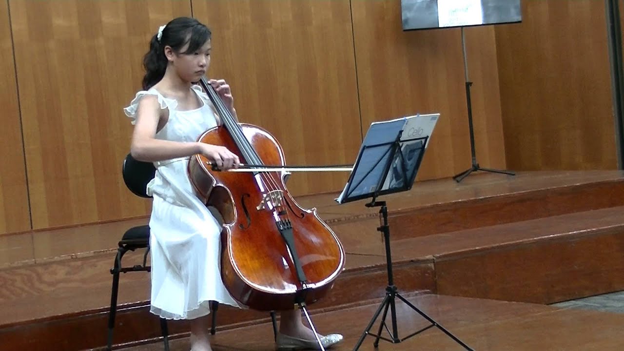Nina (12) cello performed Liebeslied by Fritz Kreisler - YouTube