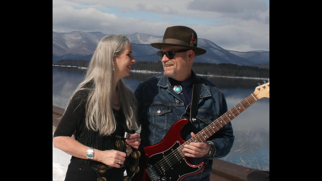 "Don't Think Twice" performed by Kurt Henry & Cheryl Lambert - YouTube