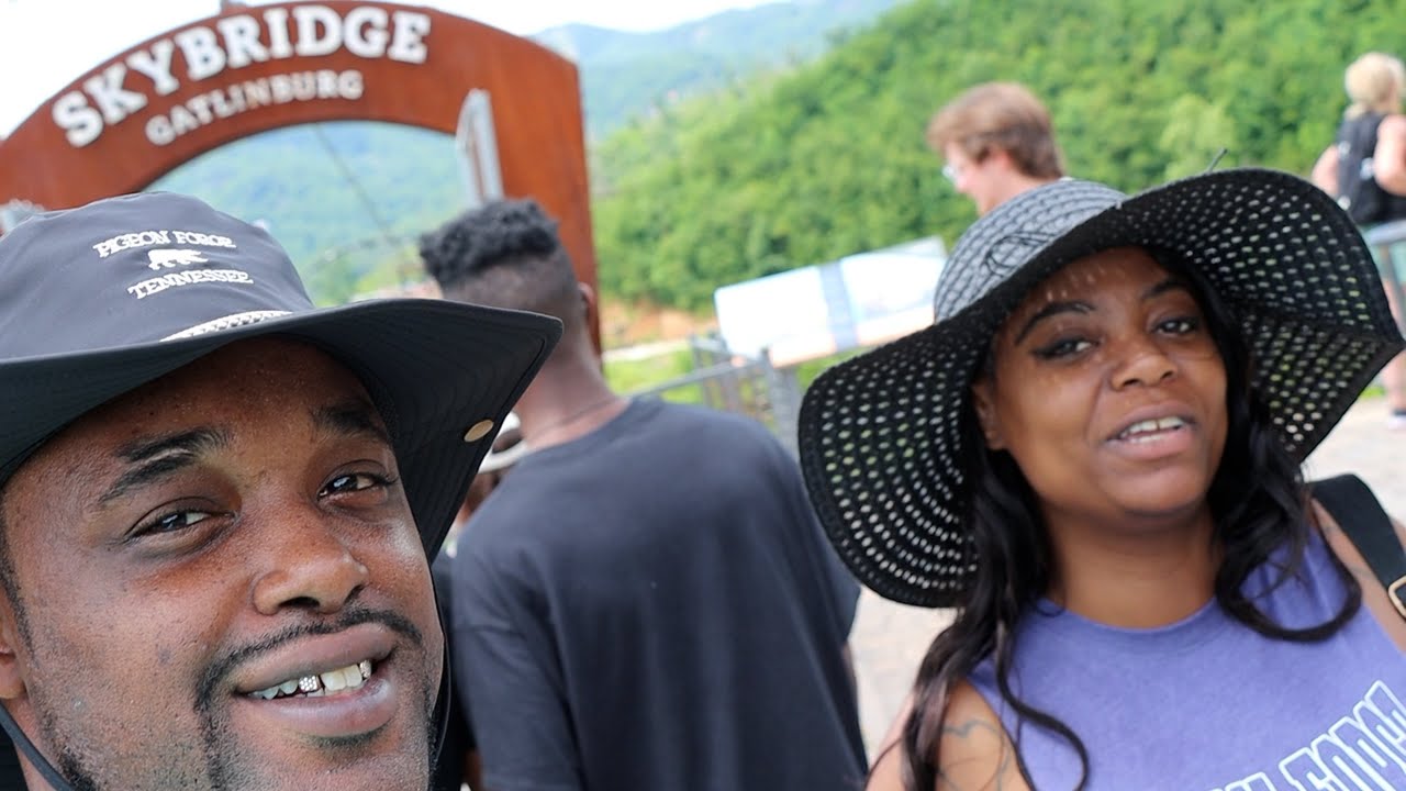 LONGEST SKY BRIDGE IN AMERICA(SKY LIFT PARK) GATLINBURG,T.N - YouTube