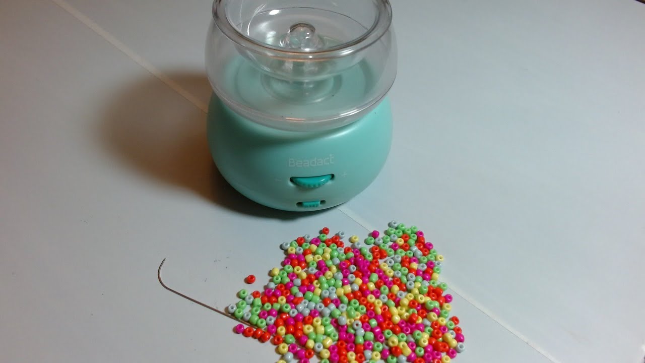 ASMR- SATISFYING BEAD SOUNDS-NEON SEED BEADS - YouTube