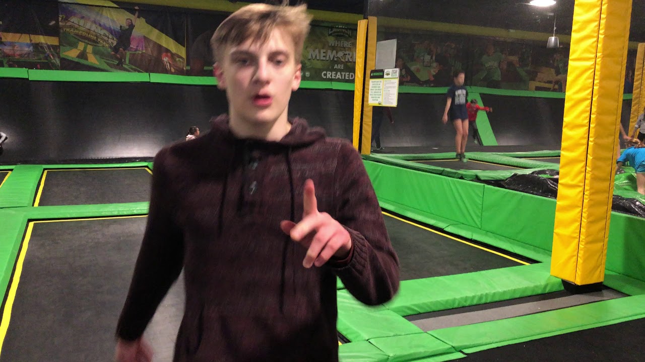 Ari acro forward and back flips - YouTube