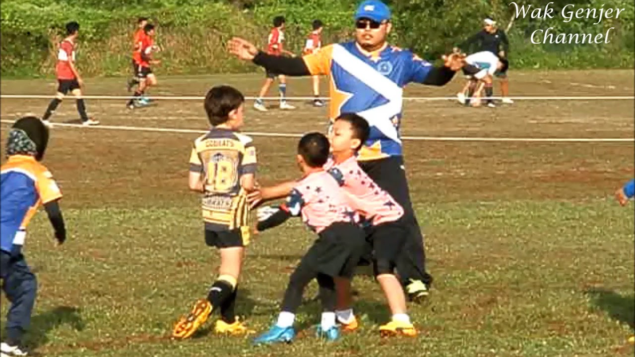 Cobra 10s Mini 2017 U7 Musketeer - YouTube