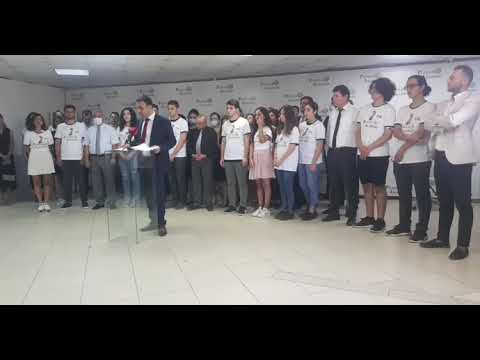 Pusula akademi   ilk 535 . sırada başarı sağlayan Yusuf TEMİZKAN,a plaketi  takdim edildi