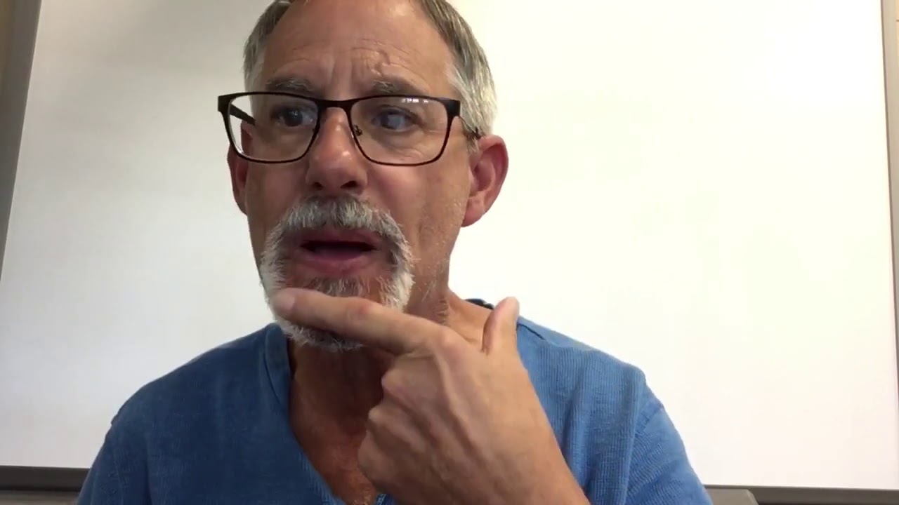 Making the clarinet face and the clarinet Embouchure - YouTube