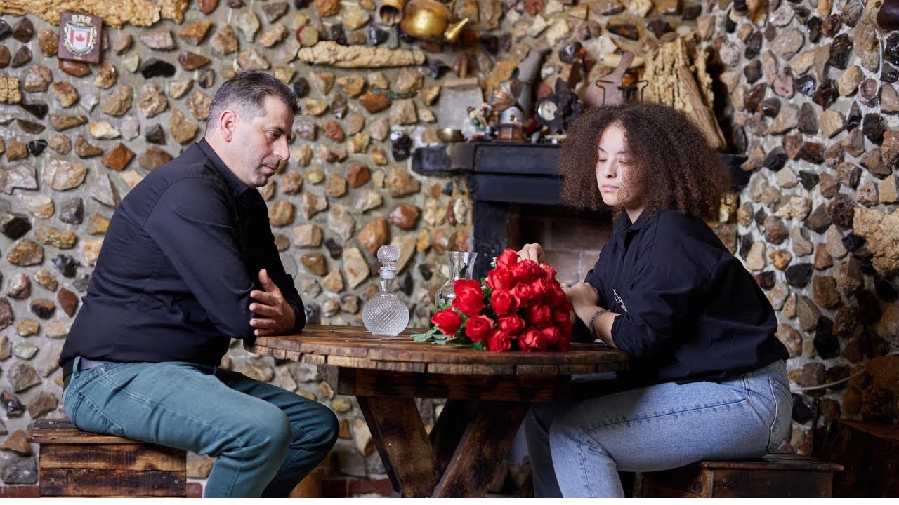 Madjid Meziani feat Zahra Oulahcene - Ur ilaq ad iyi-tcaḥneḍ | Une ...