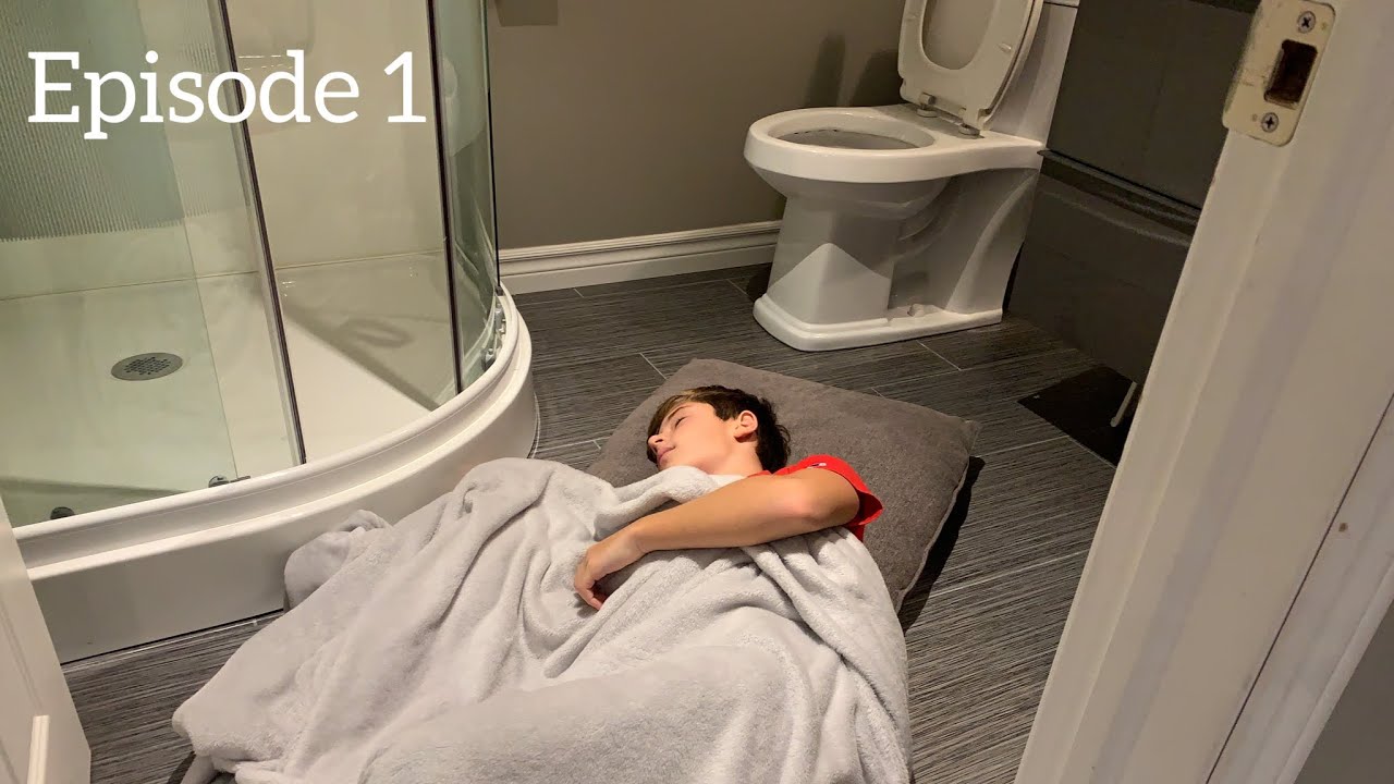 Last to leave the bathroom! (Episode 1) - YouTube