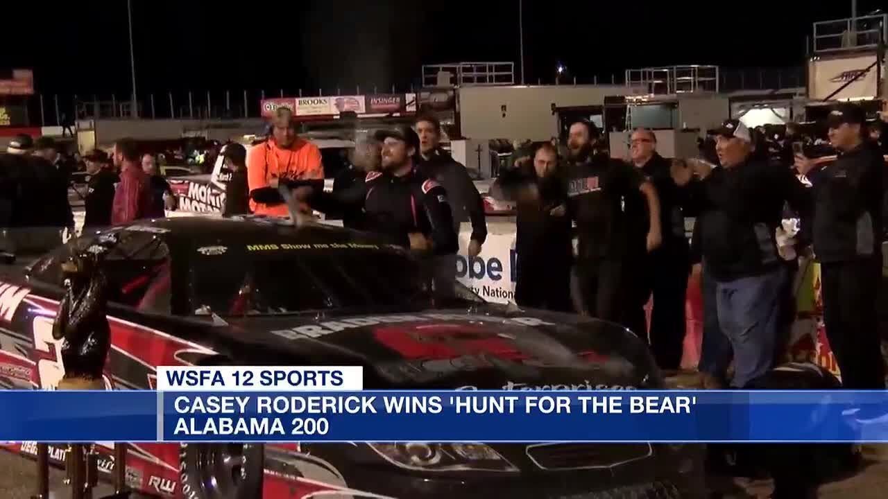 Casey Roderick wins 'Hunt for the Bear' Alabama 200 - YouTube