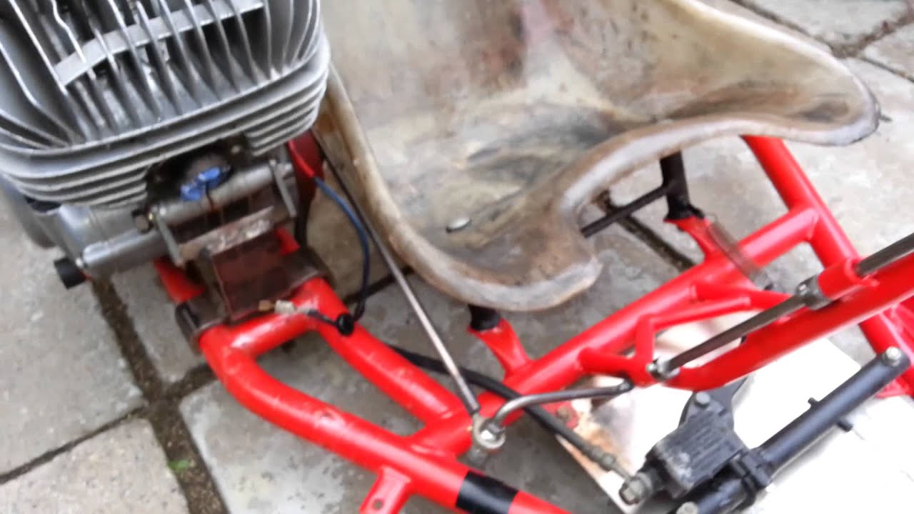 Motokara CZ 125 516 razeni prepakovani / Kart 125 516 CZ building shift ...