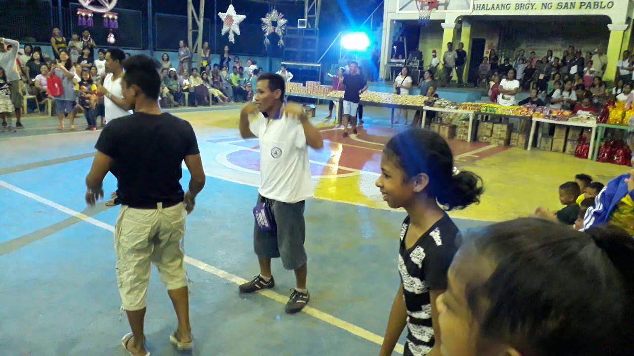 Napasali pa nga sa pa games sa brgy - YouTube
