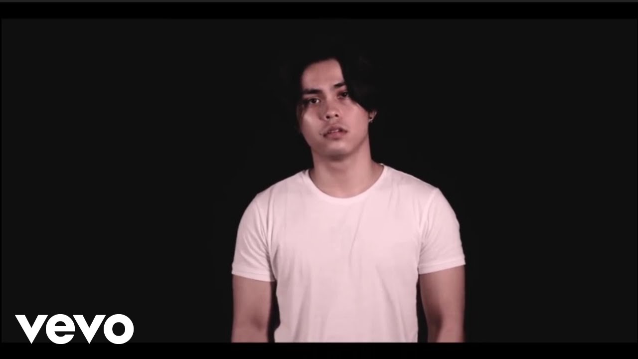 Nef Medina - Call Out My Name (MV) - YouTube