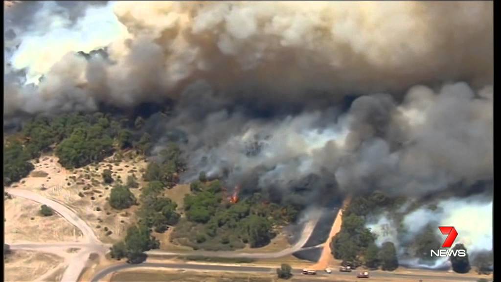 Bullsbrook Fire | Seven News Perth | 10/01/2015 - YouTube