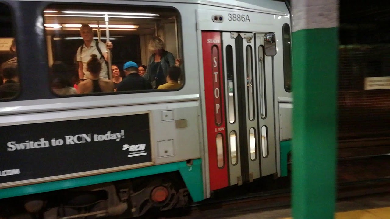 Boston: Green Line train approaching Boylston station - YouTube