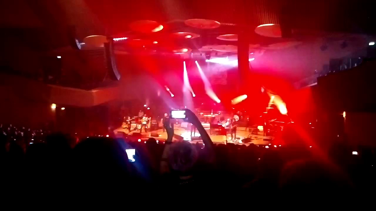 Finardi musica ribelle 1976-2016 la reunion live -Musica Ribelle - YouTube