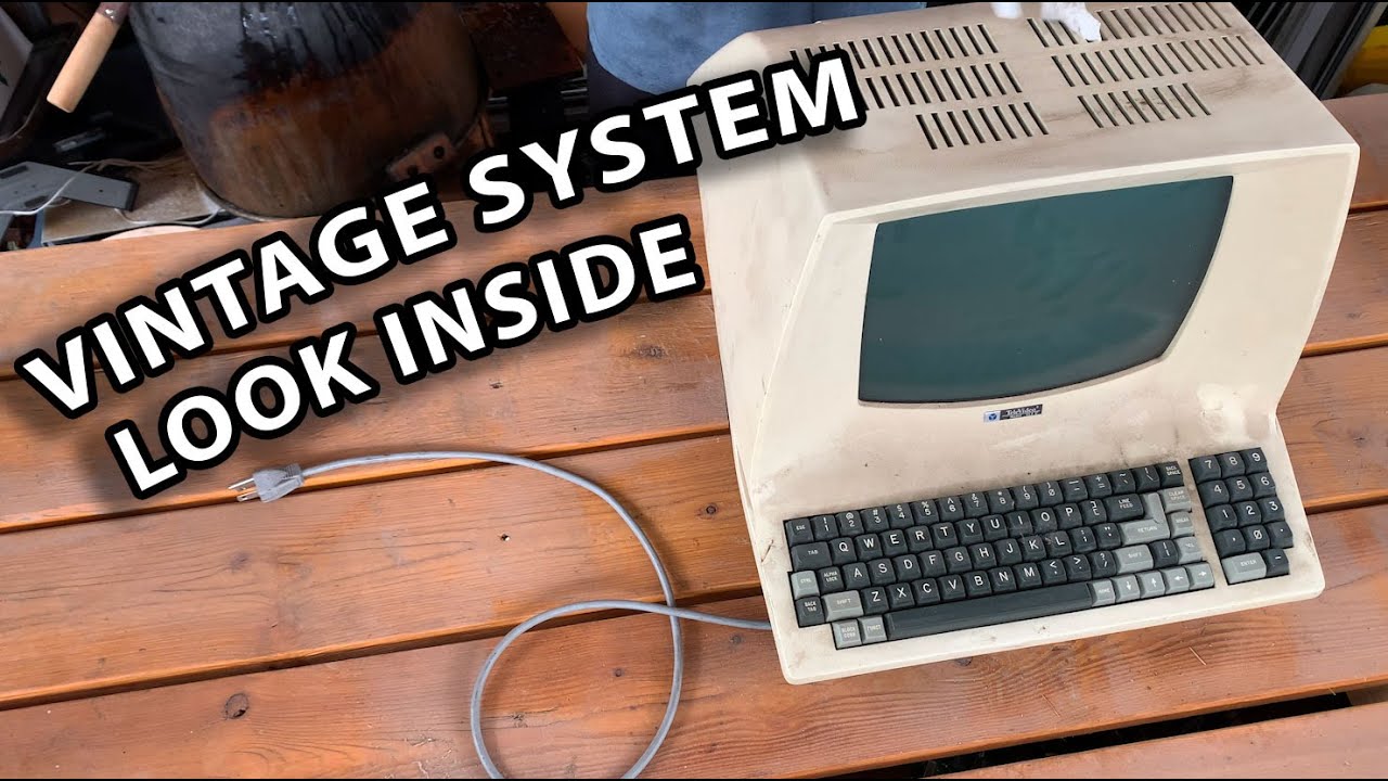 Vintage Tear Down - 1980s TeleVideo Home Computer - YouTube