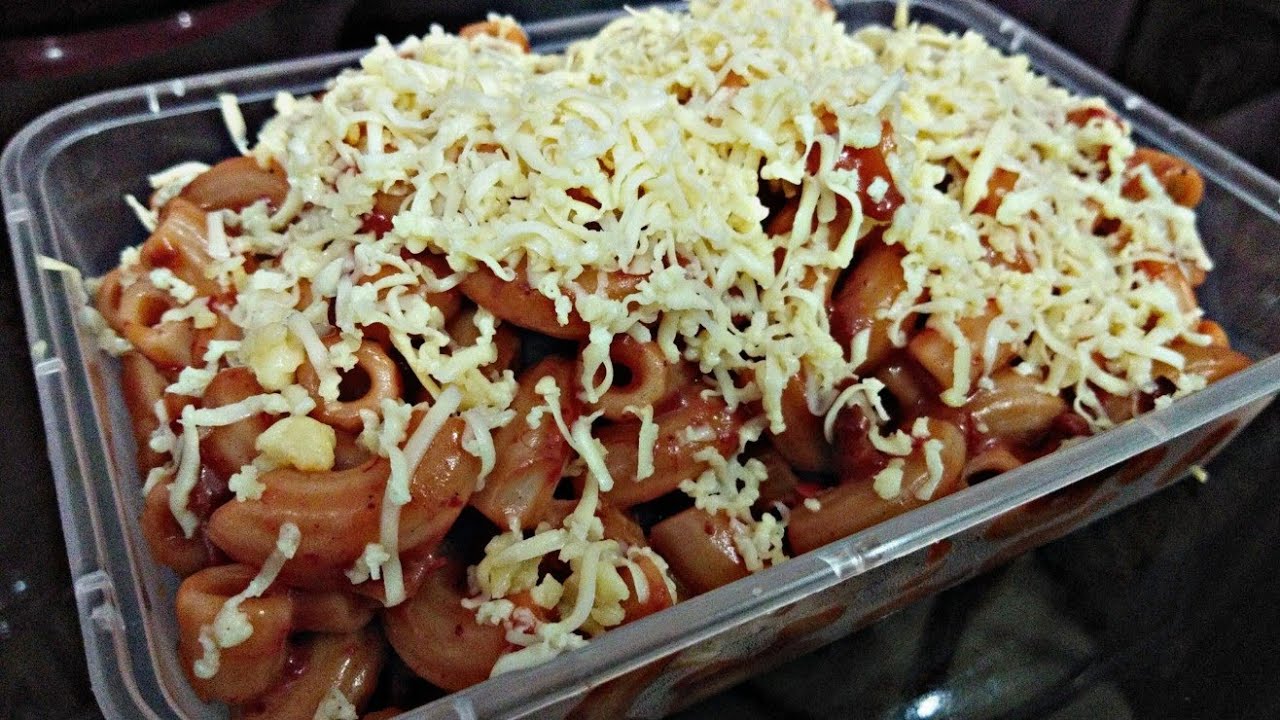 QUICK AND EASY CORNED BEEF MACARONI SPAGHETTI I Marj Kusina - YouTube