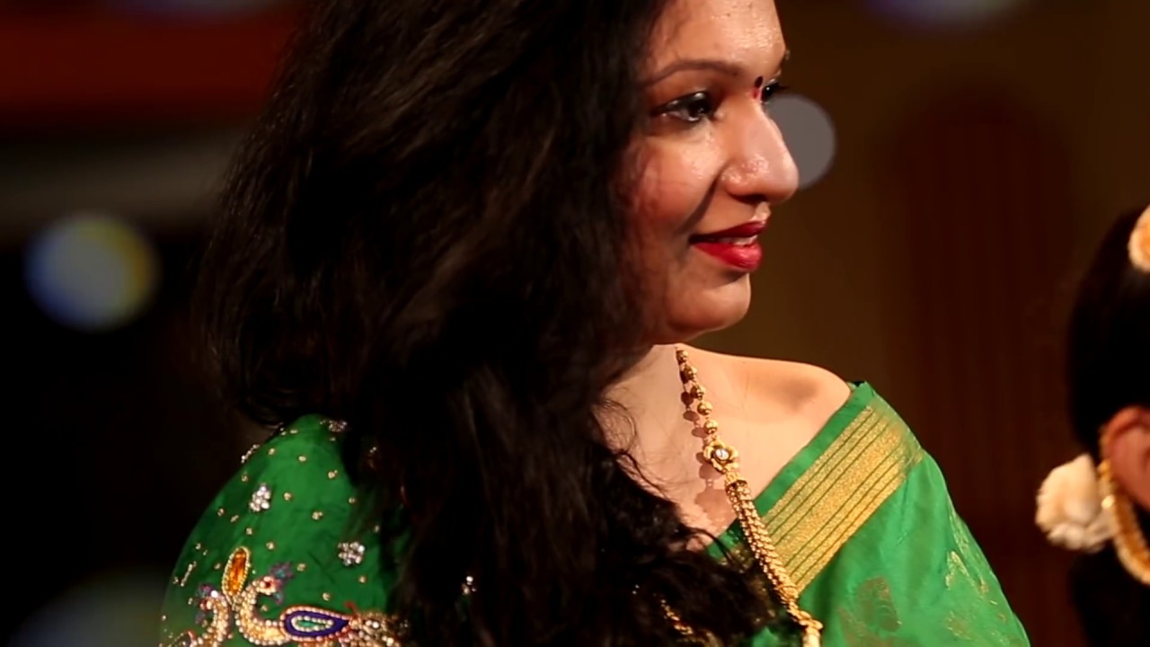 Maha Ganapathim Traditional Video song || Darshinis Aawaz - YouTube