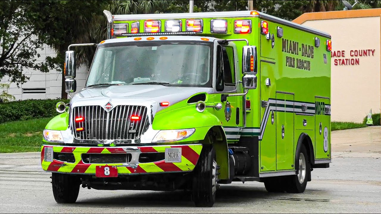 Miami Dade Fire Rescue- Rescue 8 Responding - YouTube