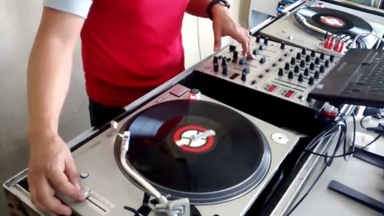 Hardstyle Agosto 2015 DJ Venny - YouTube