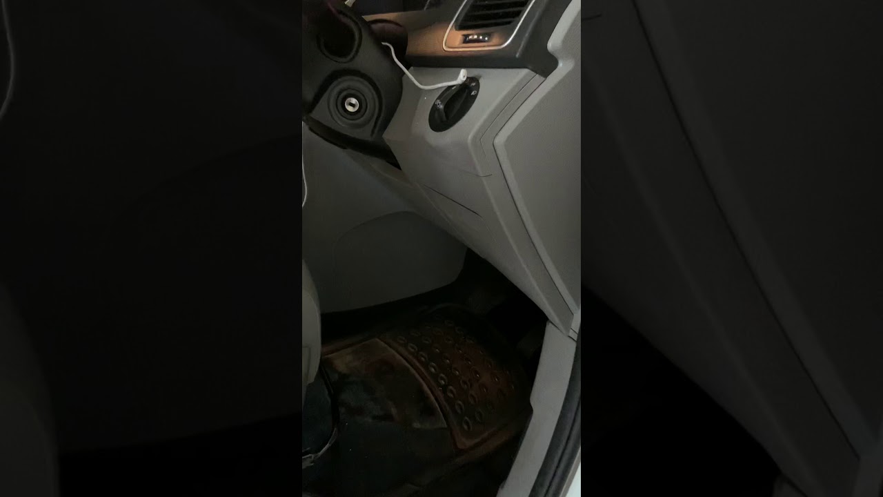 LDV cabin fuse box - YouTube