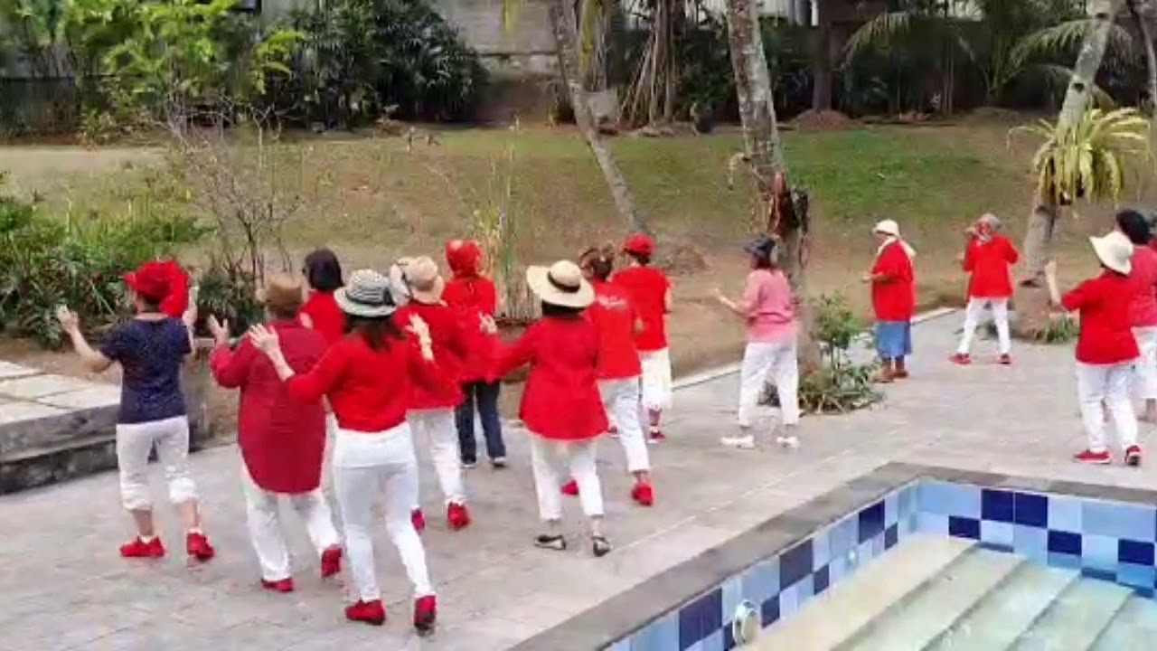 Ini Poco Poco Line Dance - YouTube