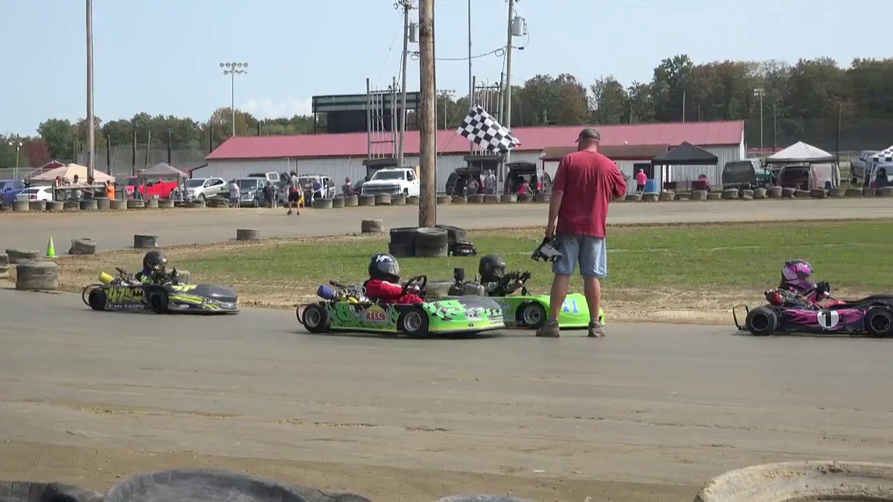 9-17-17 Stateline Speedway Karts Squirts AM Feature - YouTube